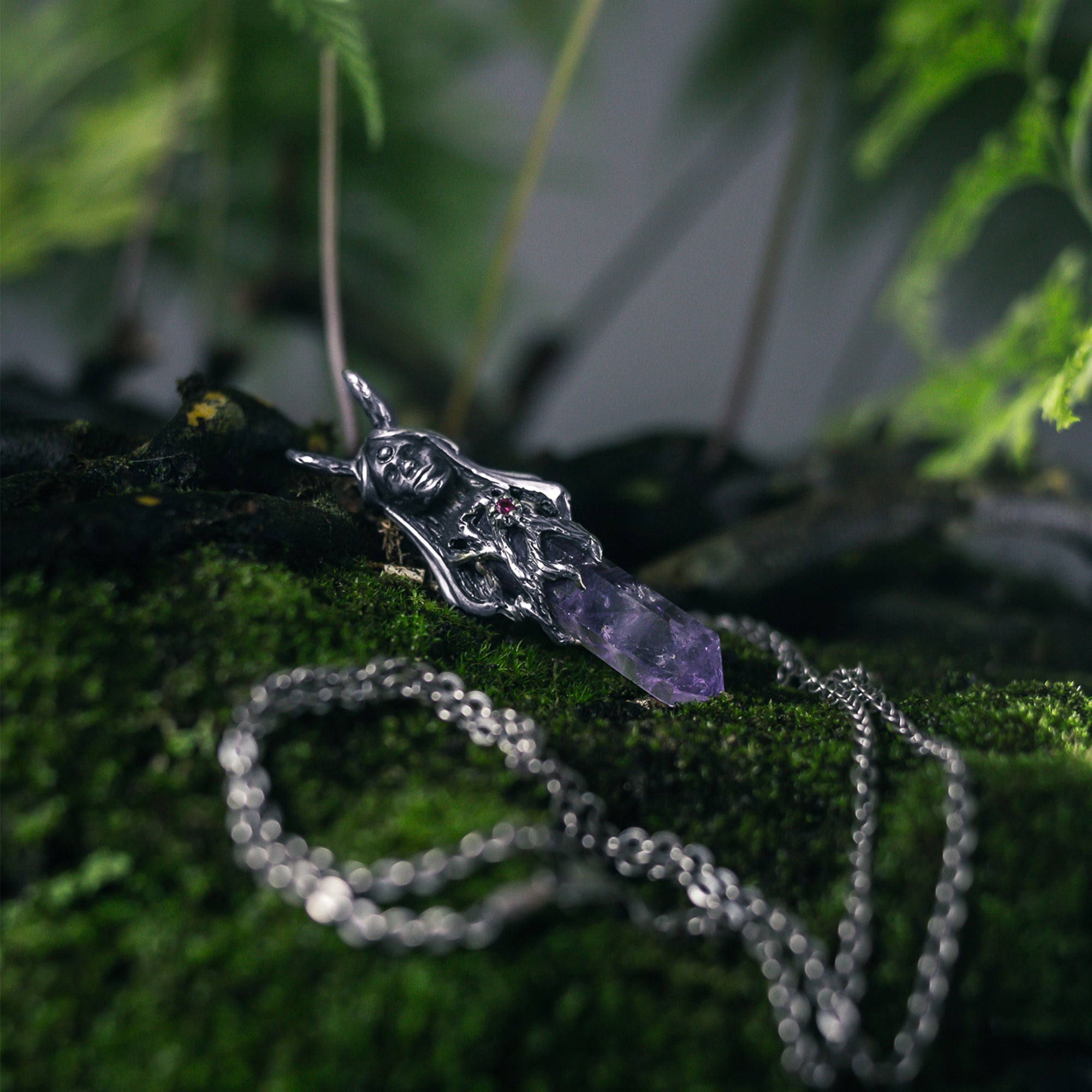 Silver pendant with Amethyst Crystal “Gaia” | BlackTreeLab